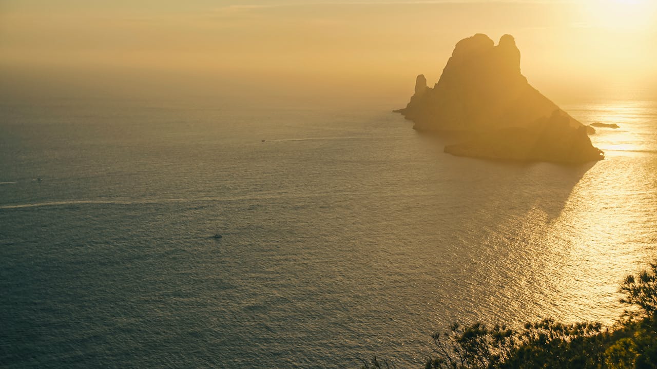 Ibiza e Formentera in autunno e inverno 2025: orari dei traghetti e ...