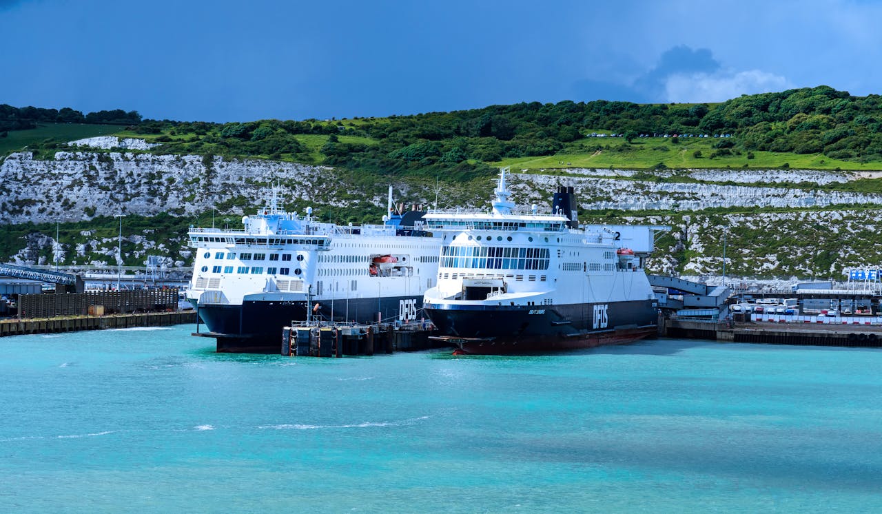 Crossing the English Channel in 2025-2026: ferry information and new ...